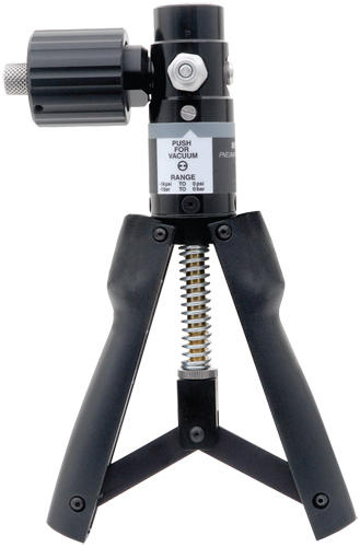 WIKA WICP Series Hand Pumps | Calibration Pumps | Instrumart